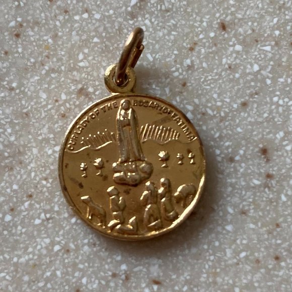 Jewelry | Our Lady Of Fatima Gold Tone Medal Pendant Charm Vintage ...